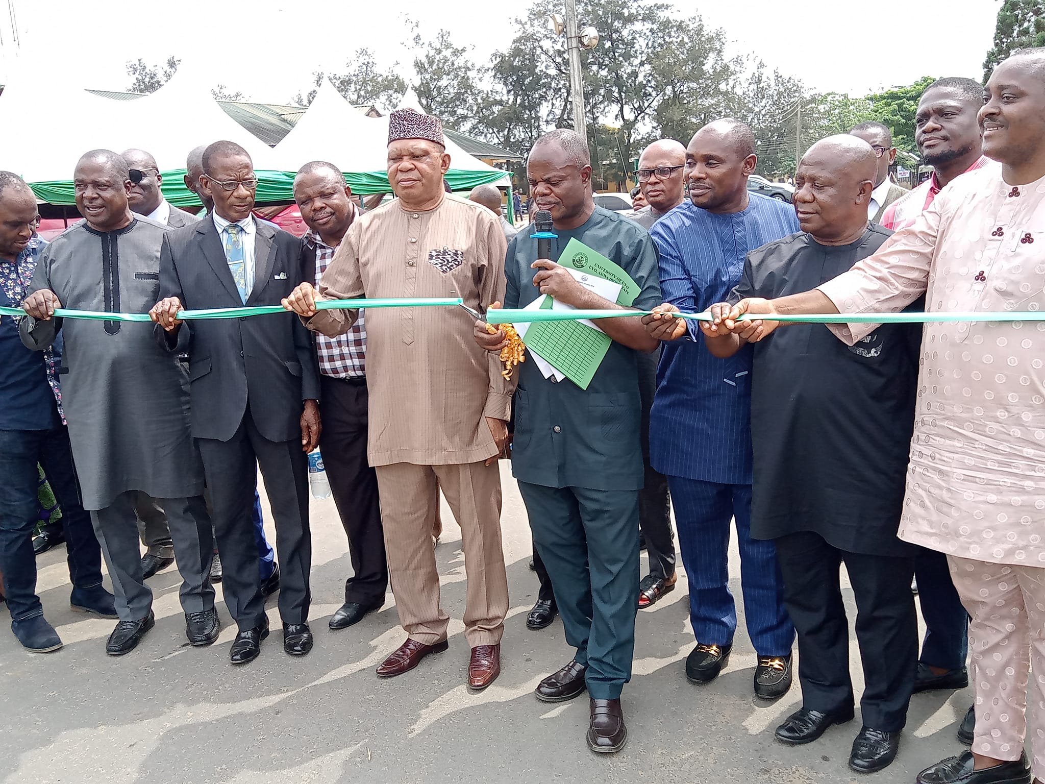 VC COMMISSIONS 1.2KM ROAD AT ANNEX CAMPUS – University Of Uyo